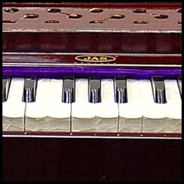 Harmonium | Instruments | Hindustani Raga Index | Rāga Junglism